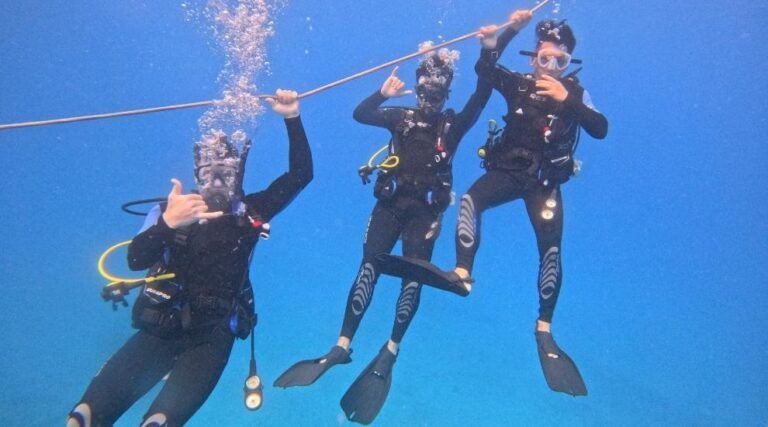 Scuba Diving in Hawaii | Price - $120 Per Person