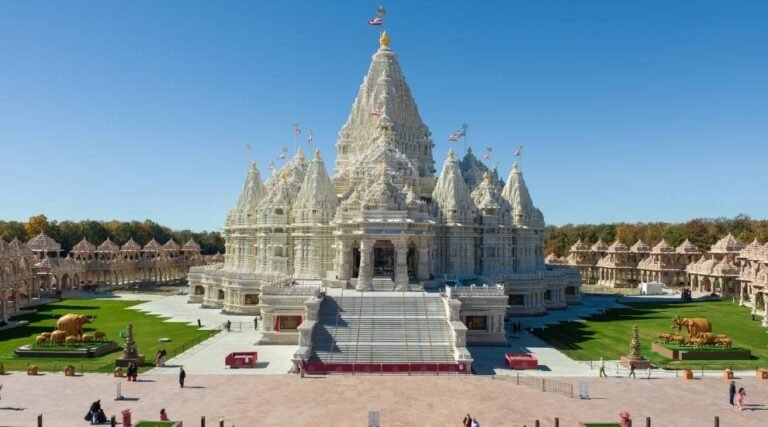 BAPS Shri Swaminarayan Mandir, Robbinsville: Tickets & Timing