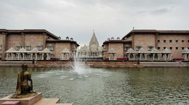 BAPS Shri Swaminarayan Mandir, Robbinsville: Tickets & Timing